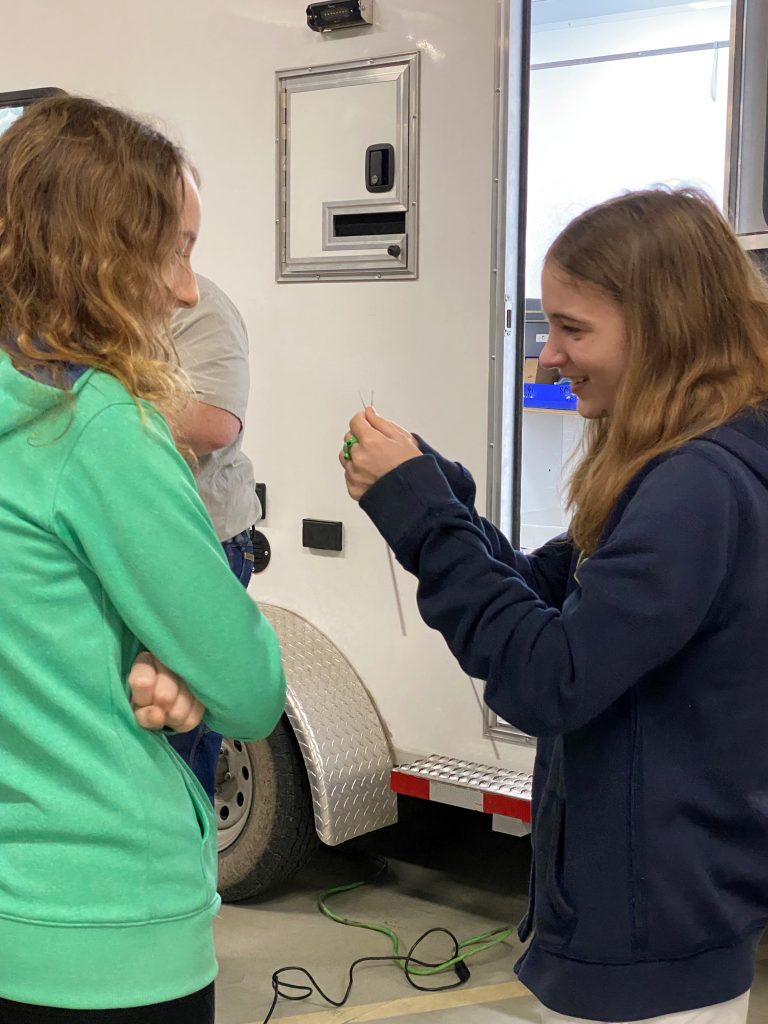 8th Grade Field Trip to SECV – Selinsgrove Area School District